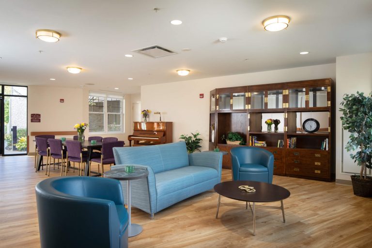 Luxury Senior Personal Care in Pittsburgh | Vincentian Home Personal Care